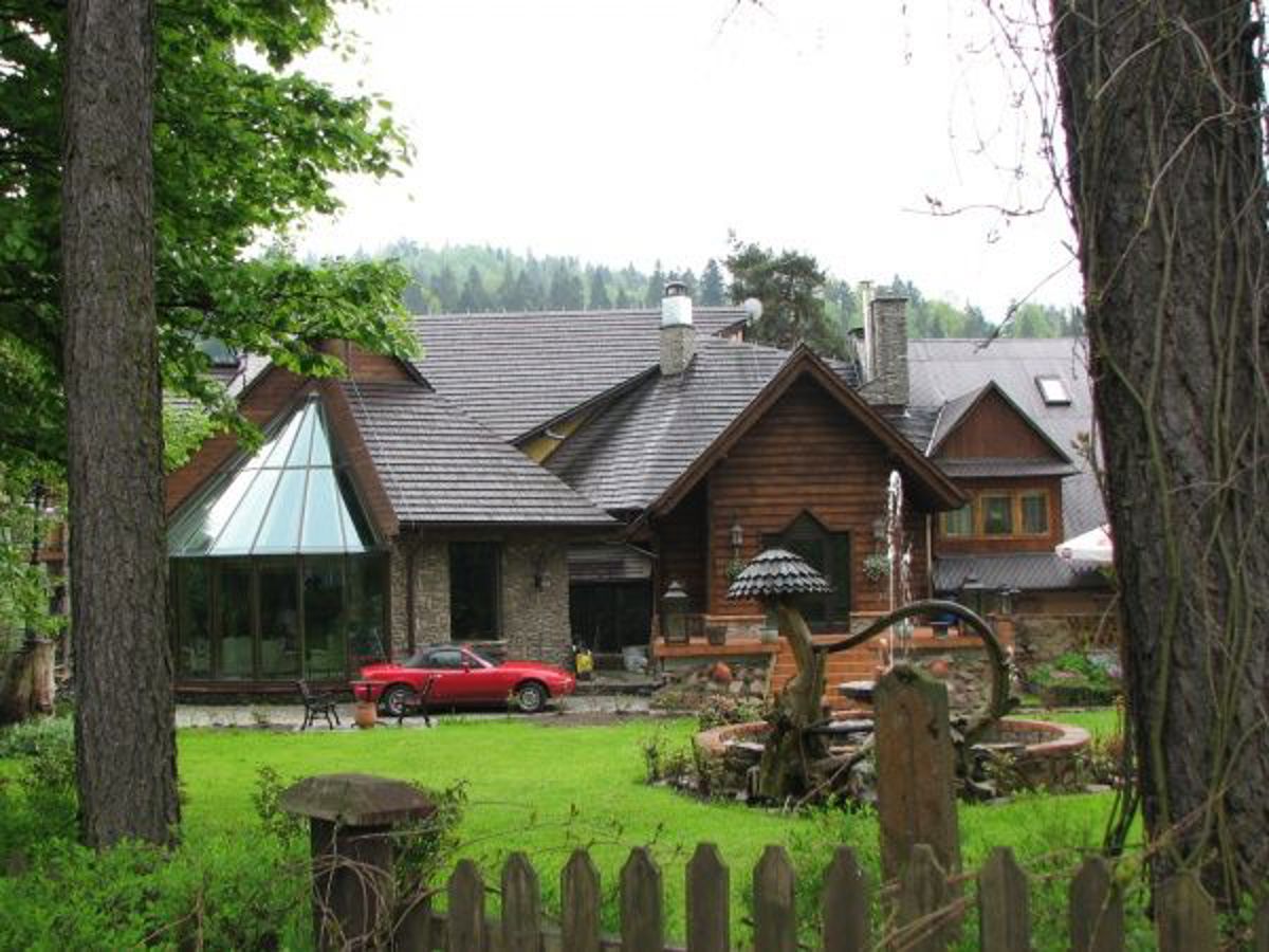 Zajazd Pod Chmurką Basen Bar Przy Basenie Restauracja Imprezy ...